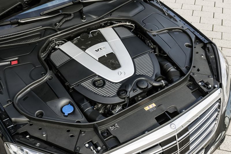 Mercedes-Benz Maybach S-class (W222) S 600 V12 (530 Hp) G-TRONIC